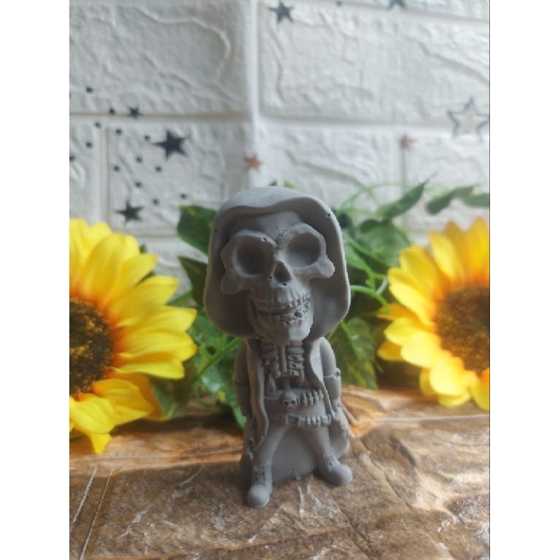 Skeleton Figurine for home decor | Shopee Philippines