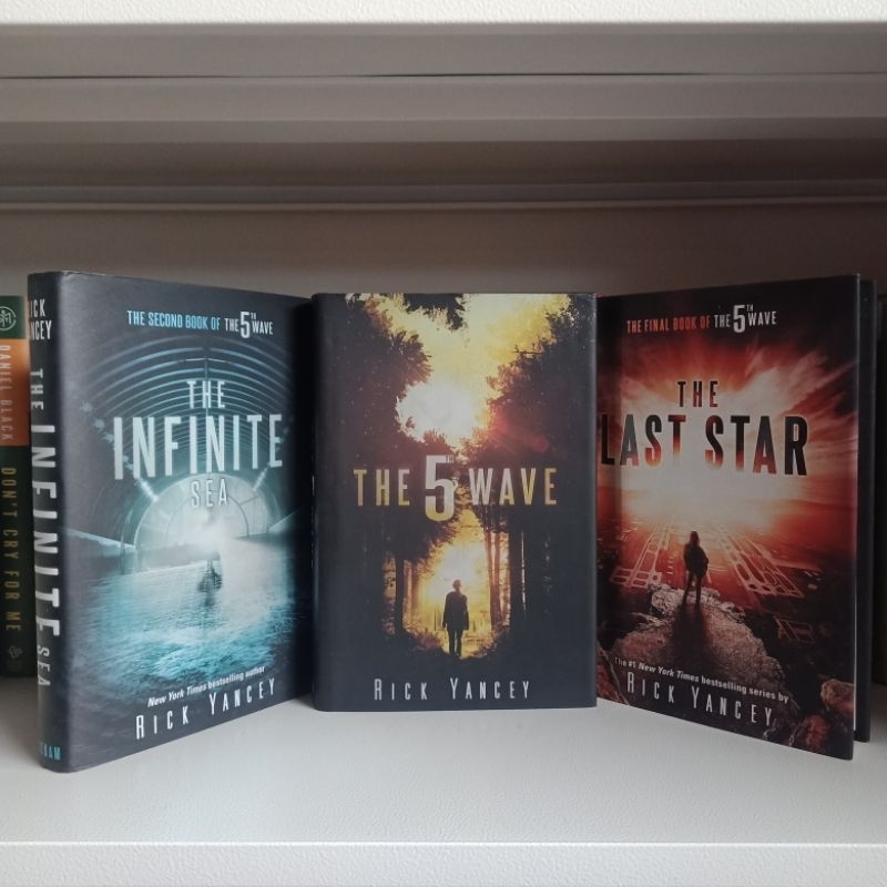 SET: The 5th Wave + The Infinite Sea + The Last Star by Rick Yancey ...