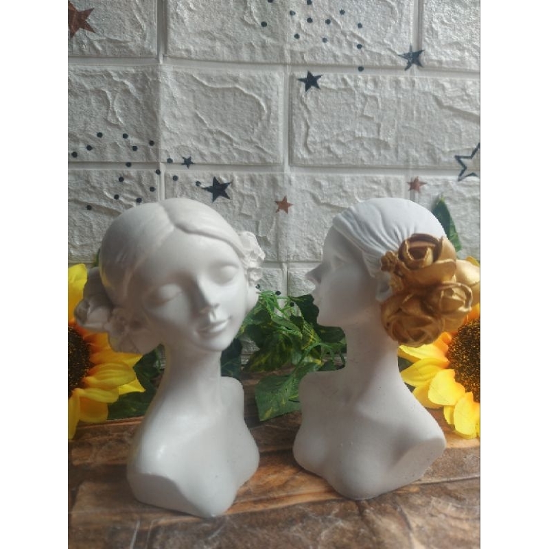 Small Closed Eye Figurine | Shopee Philippines
