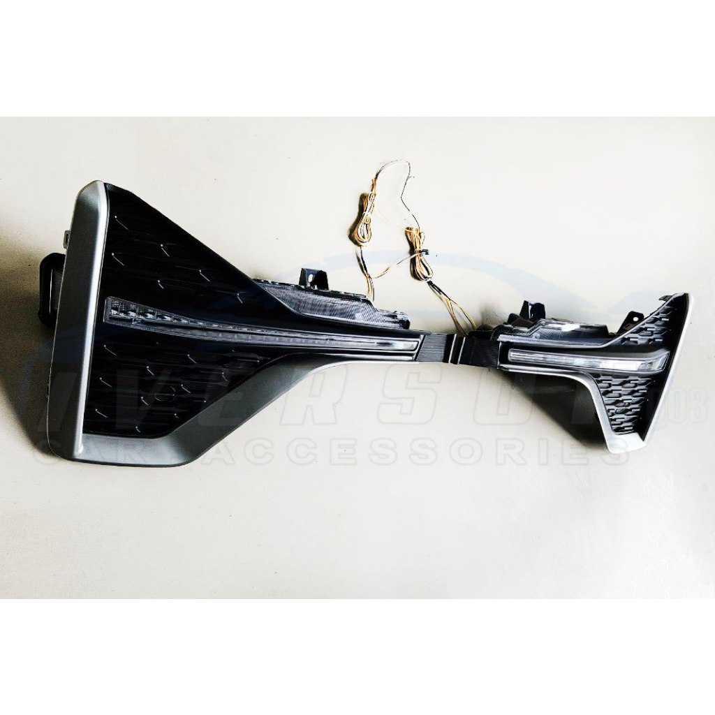 Toyota Innova Zenix Foglamp Fog light Cover with DRL | Shopee Philippines