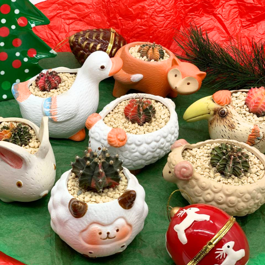 Ceramic Pots | Santa's Little Creature (Matte) | Shopee Philippines