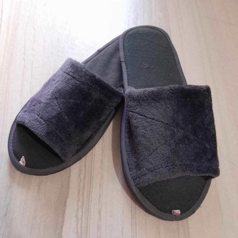 Adult Men Indoor Slippers Malapad at Makapal n Swelas | Shopee Philippines