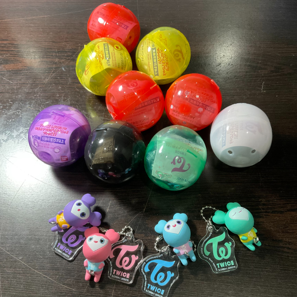 TWICE Lovelys Laburi Gachapon/Gashapon | Shopee Philippines
