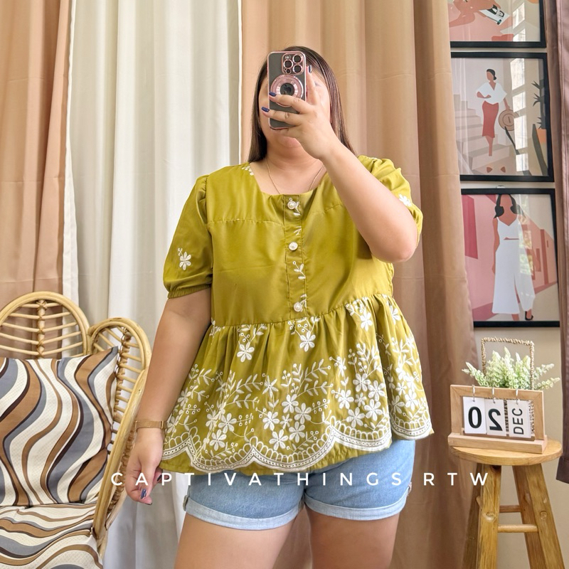 PLUS SIZE XL-3XL Klea Top Eyelet Senepa Peplum Pearl Buttons Puffsleeve ...