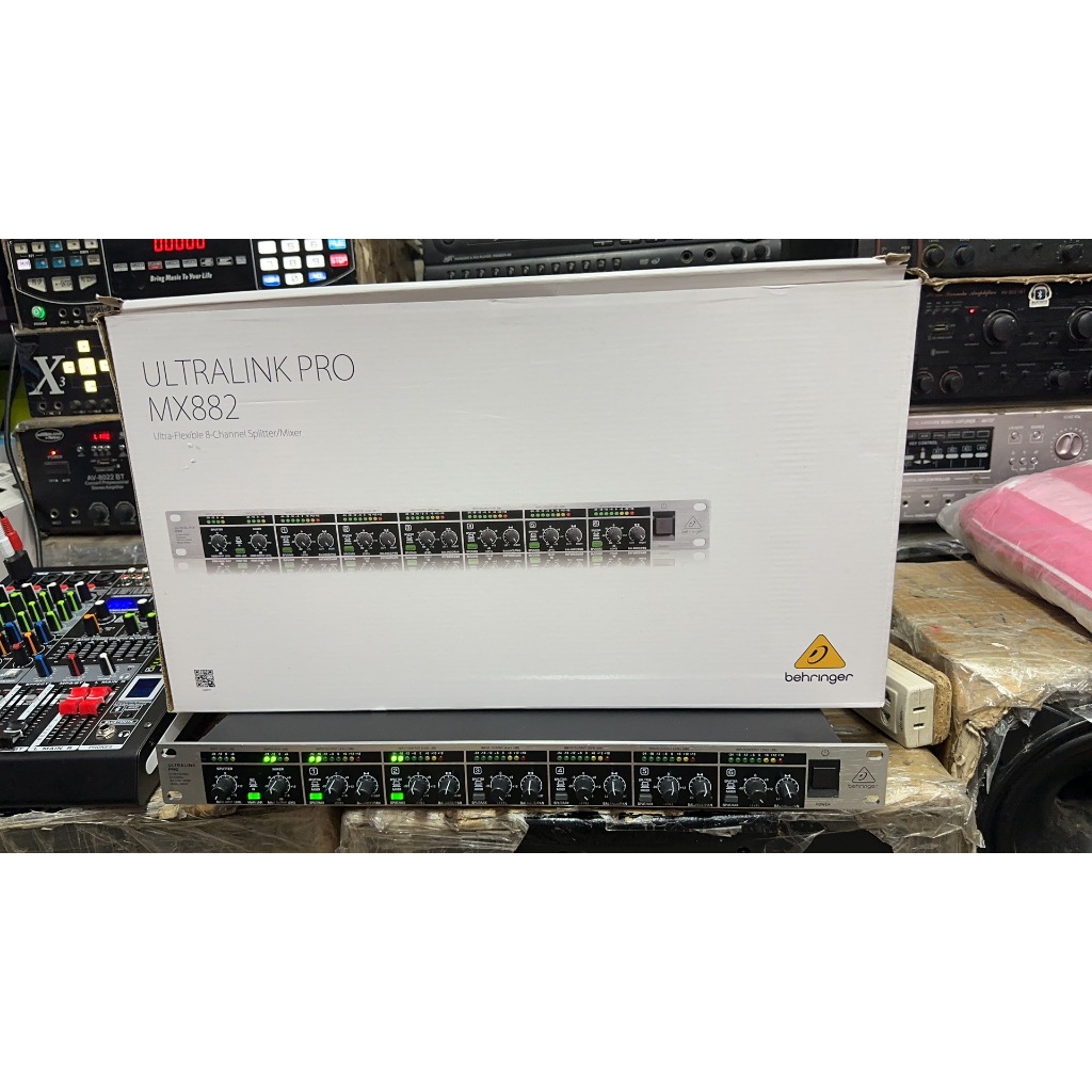 8 channel Ultra Flexible Splitter/mixer Behringer MX882 [tested before ...