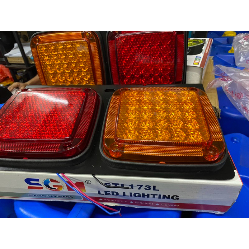 TAIL LIGHT ASSEMBLY STL173L LED TYPE SGM ISUZU FUSO SQUARE W/BRACKET ...