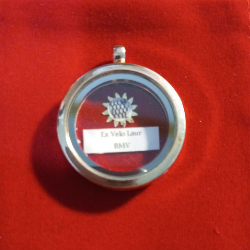 Loreto Veil Memento Locket | Shopee Philippines
