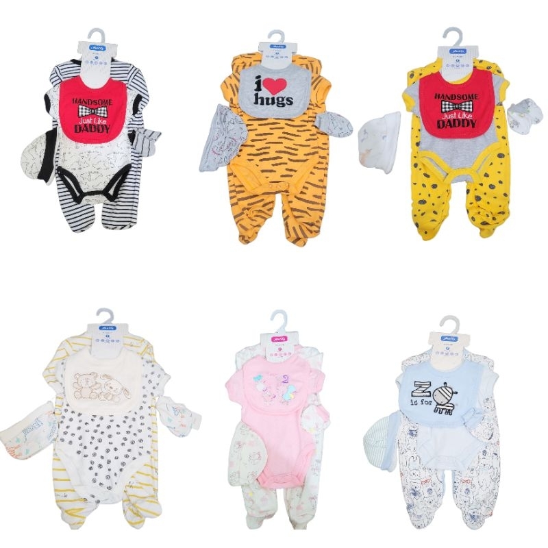 Newborn Baby Infant Essential Clothing Set with Bib Onesie Baby Socks ...