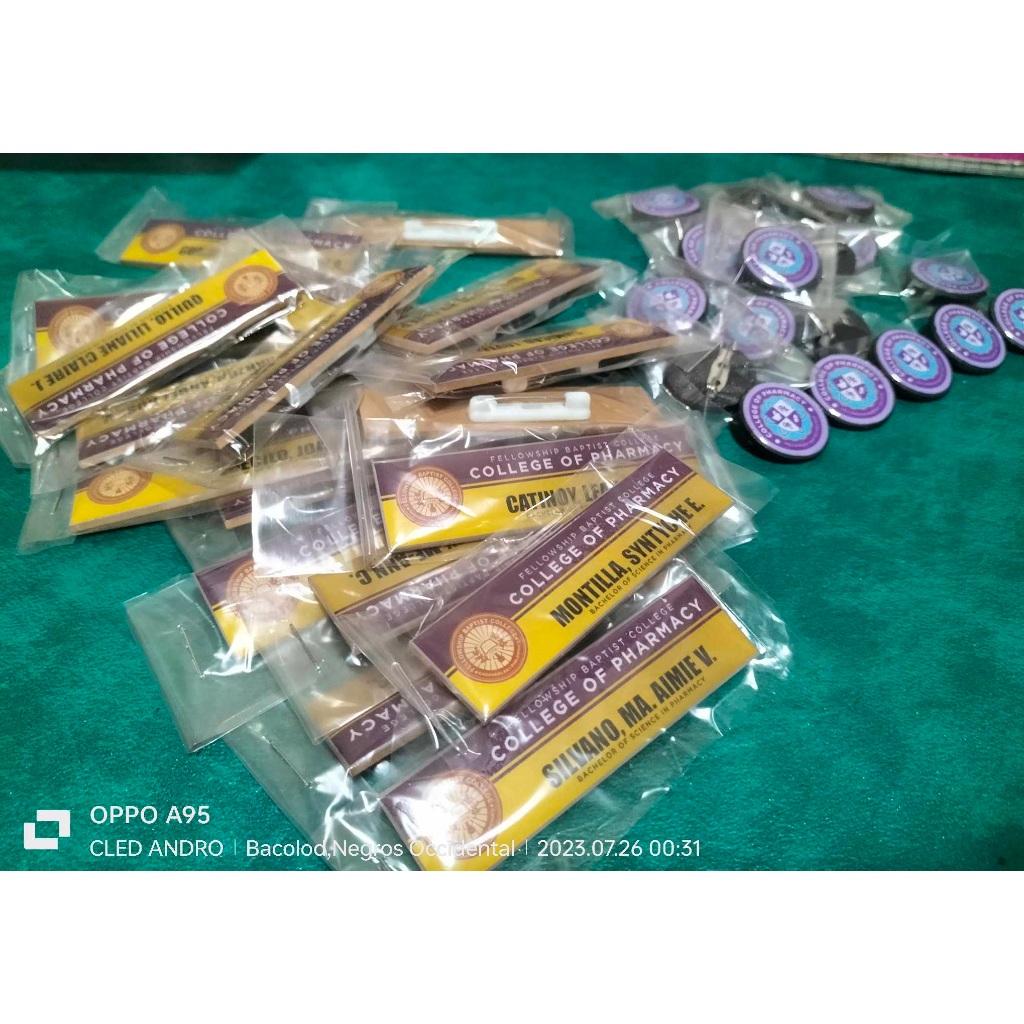 ACRYLIC NAME PLATE, OJT NAMEPLATE, SCHOOL NAMEPLATE, COMPANY NAMEPLATE ...