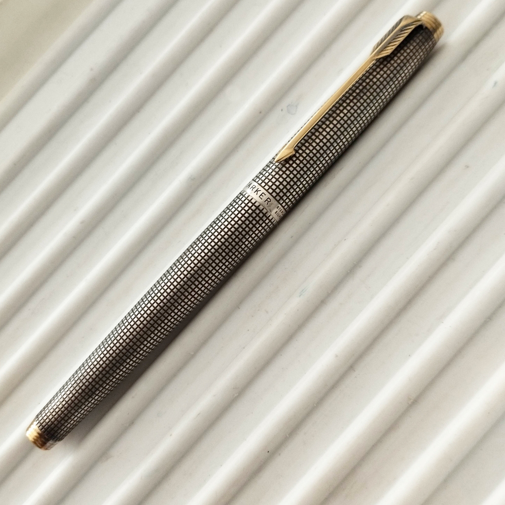 Vintage PARKER 75 Cisele Sterling Silver 14k Gold Nib Marked 66 ...