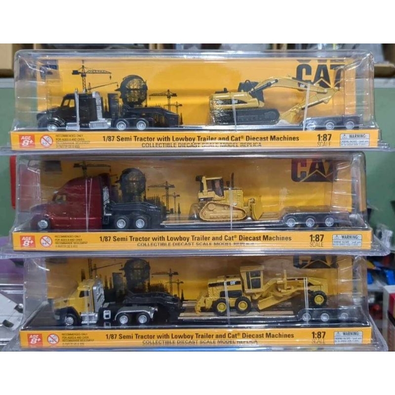 CAT 1:87 scale Semi Tractor with Lowboy Trailer and Cat Diecast Machine ...