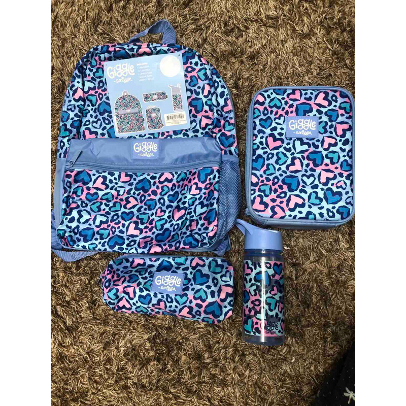 Original Smiggle 4piece bundle by Giggle | Shopee Philippines