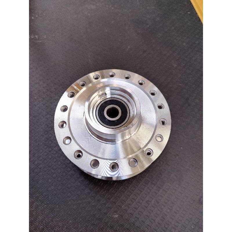 Chrome Front Hub with Bearing and Spacer for XRM Wave (Discbrake Type ...