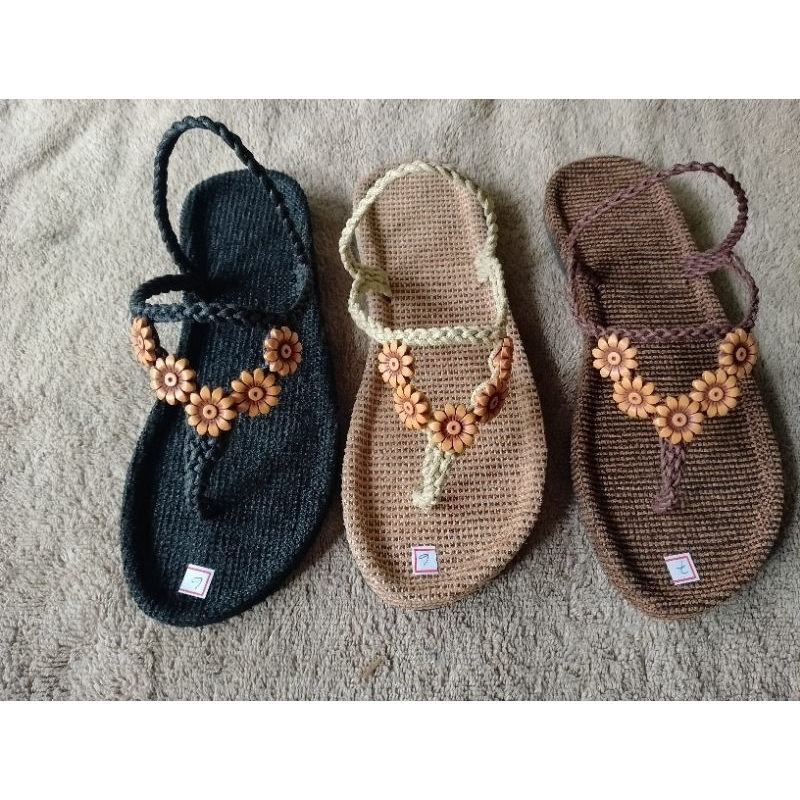 Native style handmade sandals women 10 sunflower beads design by Rayen ...