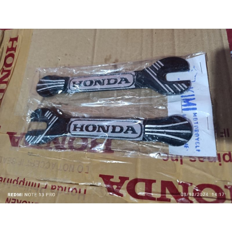 Side Cover Lock Alloy Honda TMX 155_125(100% quality) | Shopee Philippines