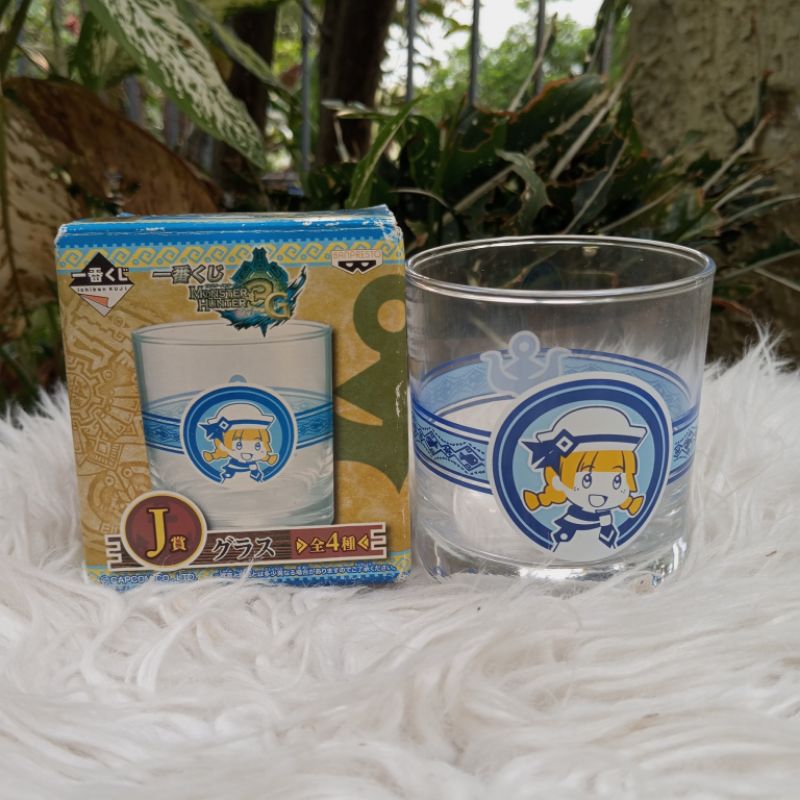BANDAI Ichiban Kuji Monster Hunter Laura Collectible Glass | Shopee ...