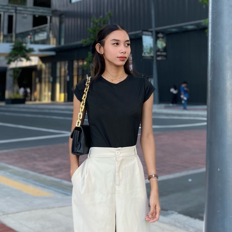 KOLAI Body Hugging Top Cotton Slim Fitting | Shopee Philippines