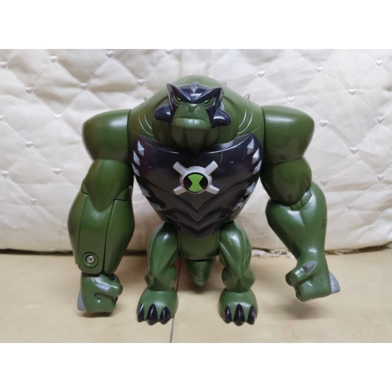 RARE Ben 10 Ultimate DNA Alien Heroes Humungousaur Bandai 4.75 ...