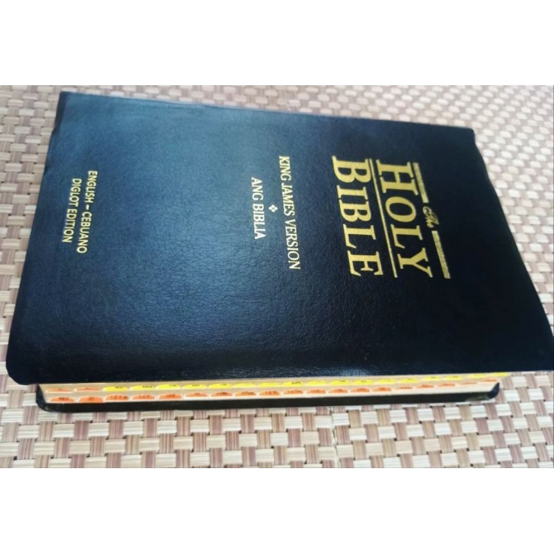 DIGLOT ENGLISH-CEBUANO PARALLEL KJV BIBLE | Shopee Philippines