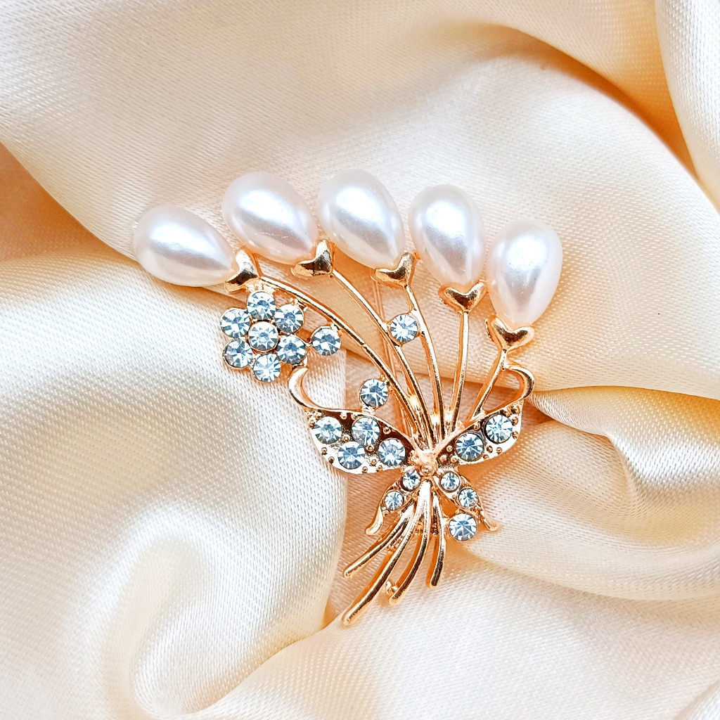 GnG 】Stylish Brooch Pin Refinement Design Pin For Casual and Formal ...