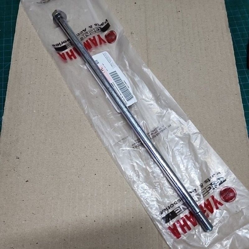GENUINE YAMAHA AEROX V1 V2 NMAX V2 ENGINE SUPPORT PIVOT SHAFT BOLT ...