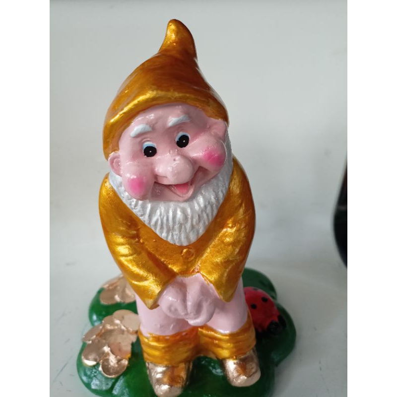 pooping dwarf with garlic and laurel | Shopee Philippines