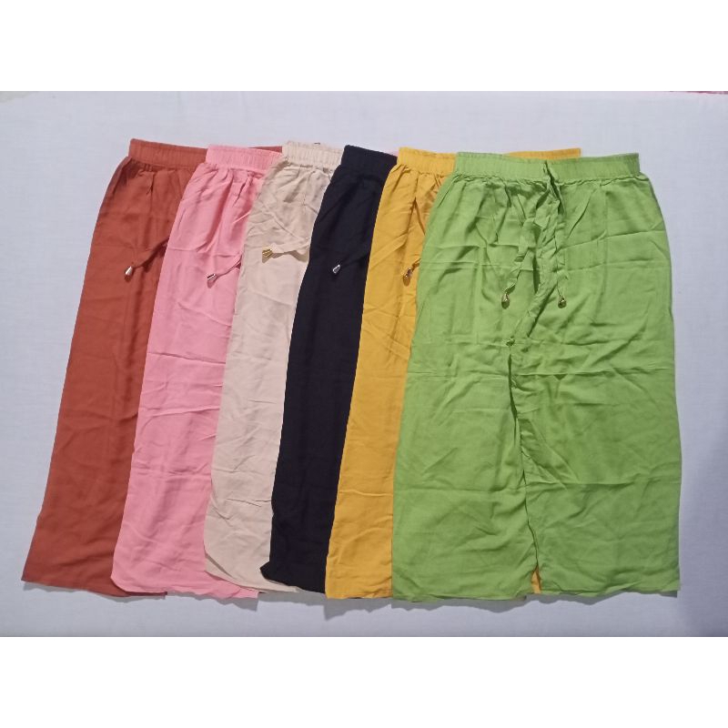 Challis Plain Short Square Pants Tokong Freesize For Women Summers ...