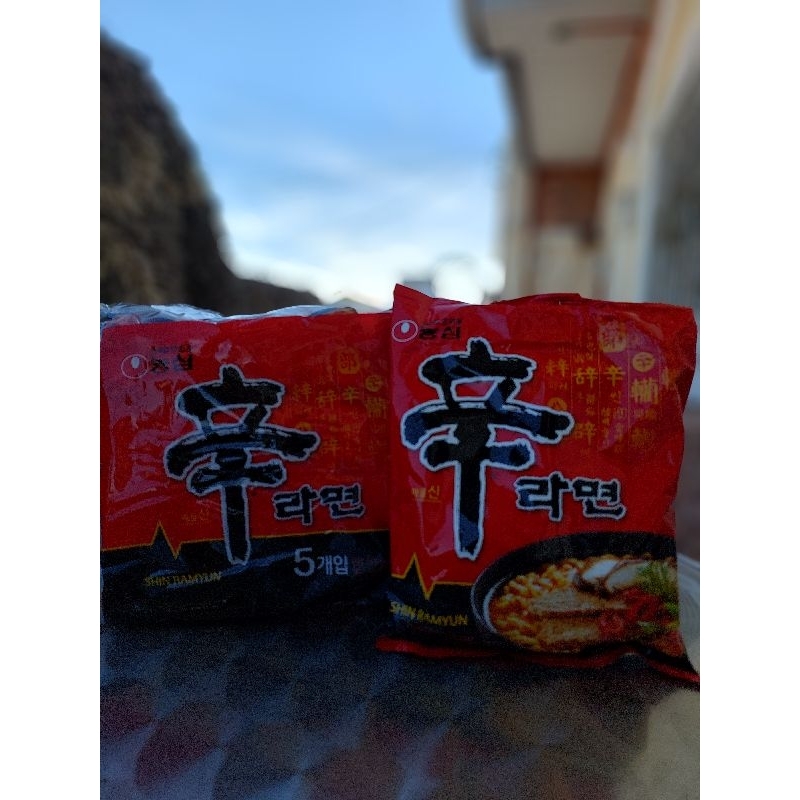 Authentic Nongshim Shin Ramyun Korean Instant Noodles 120g | Shopee ...