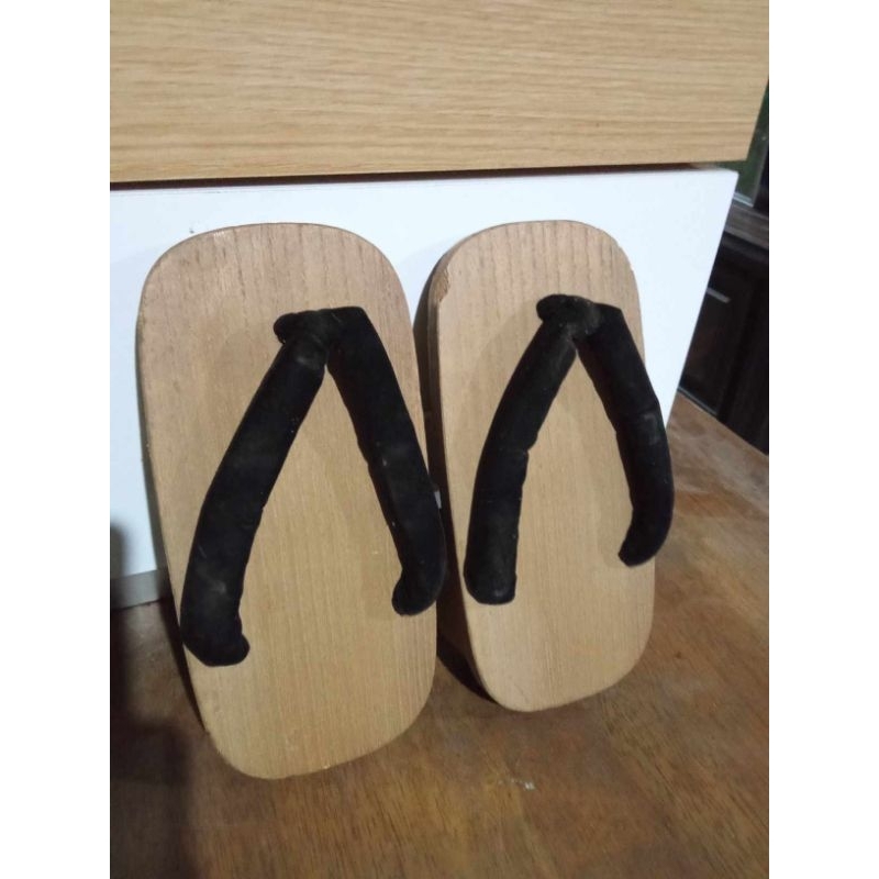 Japanese Wooden Bakya 1 size only 9X5 inches | Shopee Philippines