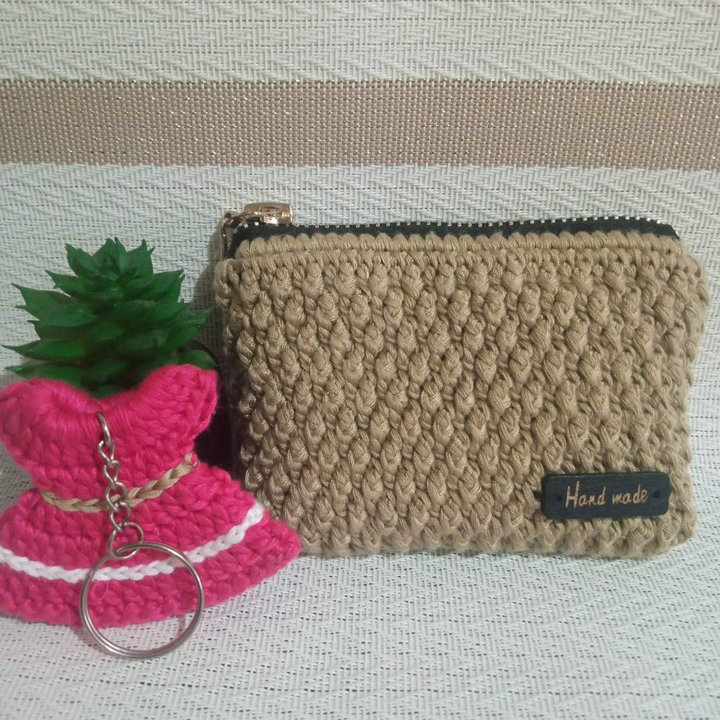 HERmieCrochet Cozy Coin Purse - Custom Colors, Handcrafted with Zipper ...