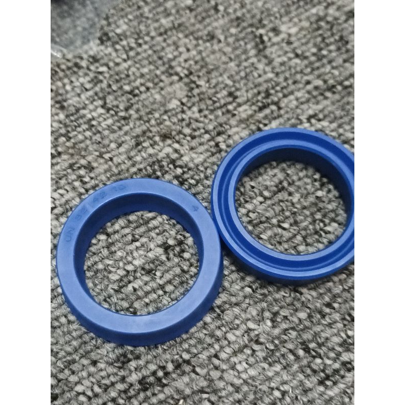 Hydraulic Packing Mono Seal Monoseal IDI ISI ODI OSI UHS UN 32x42x10 32 ...