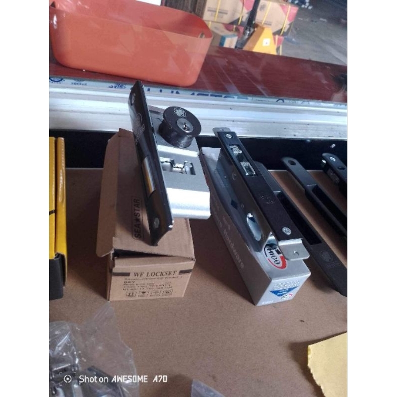 WF lockset ( white / black) | Shopee Philippines