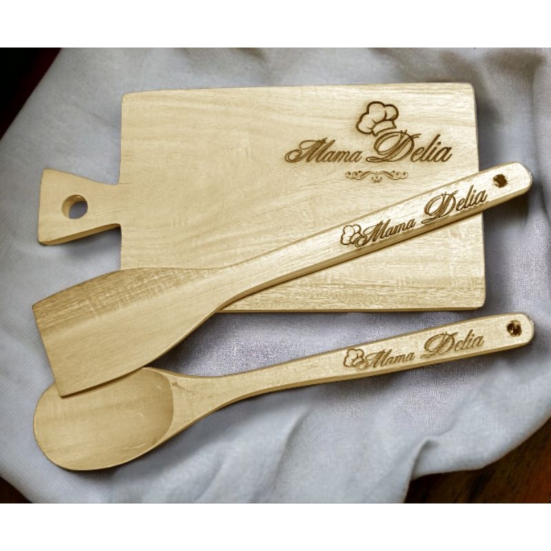PERSONALIZED PINE WOOD CHOPPING BOARD W/ BAMBOO SPATULA & LADLE ...