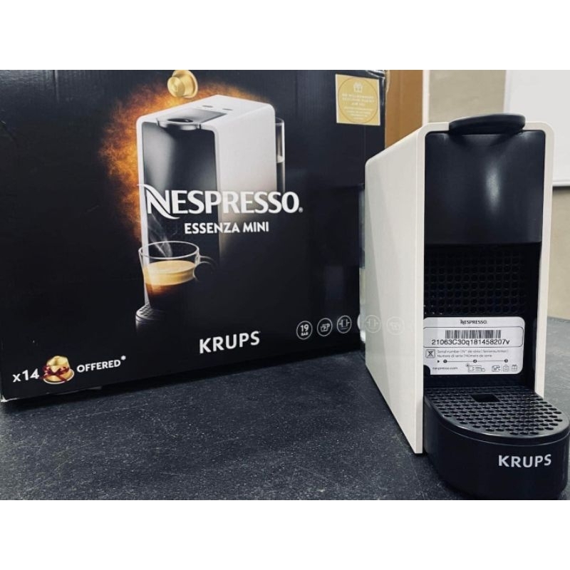 Nespresso Essenza Mini White Coffee Machine Singapore Mall Pull-Out ...