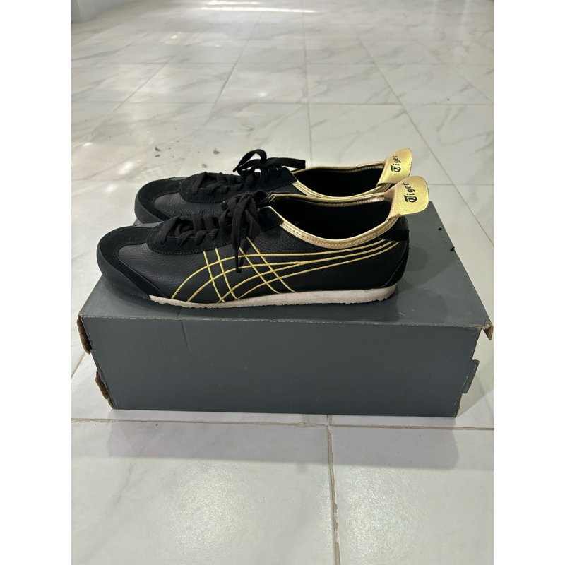 [Pre-loved] ORIGINAL Onitsuka Black and Gold. Size 12. No box | Shopee ...