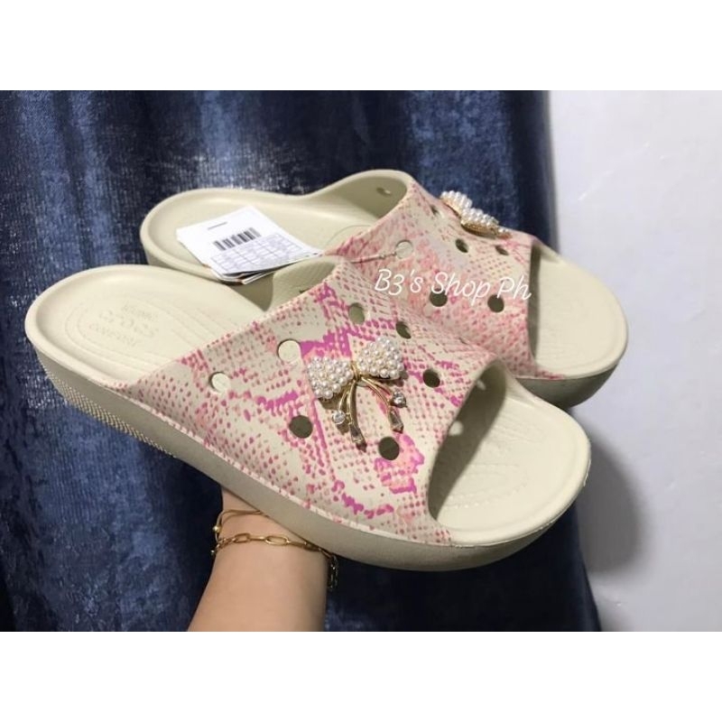 b3sph cod Crocs classic platform slide bone animal print Original ...