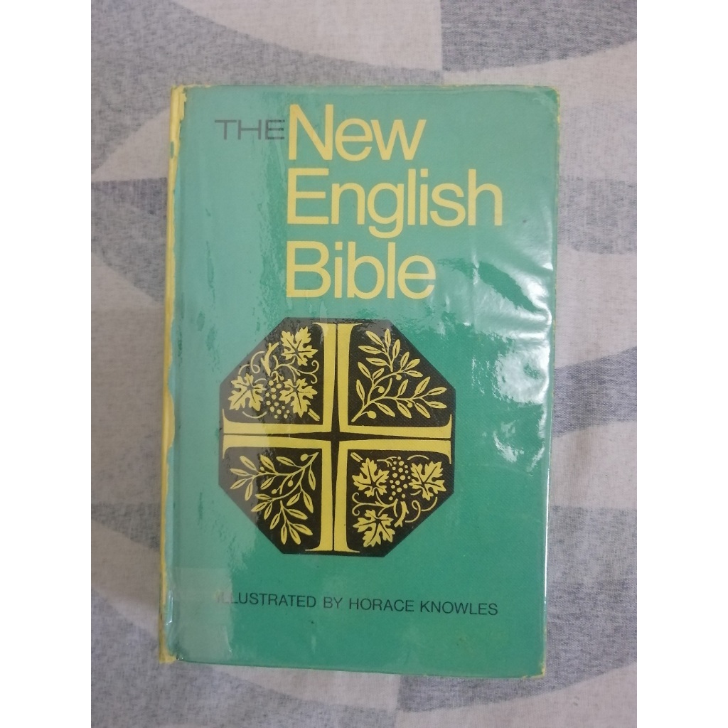 The New English Bible: Illustrated Edition (Preloved) | Shopee Philippines