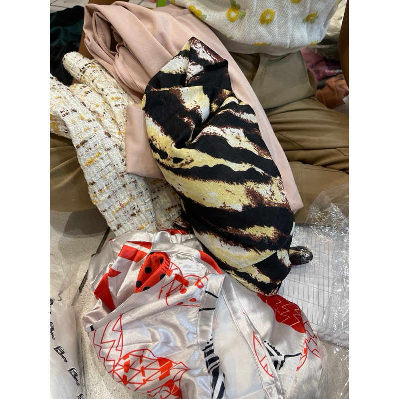 labuguen 4pcs clothes | Shopee Philippines
