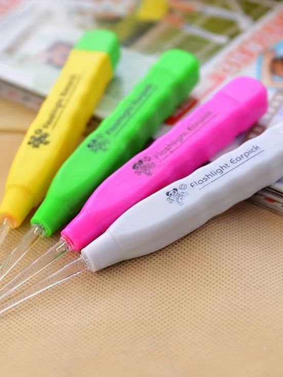 skyshop168 FLASHLIGHT EARPICK EAR WAX EAR CLEANER | Shopee Philippines