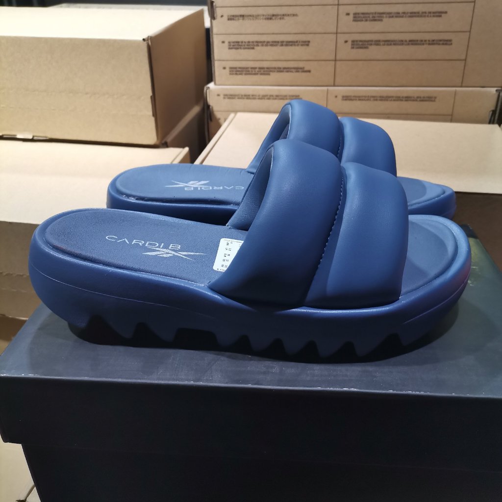 ORIGINAL REEBOK CARDI B WOMEN SLIDE CORE BLUE SLATE | HP2218 | Shopee ...