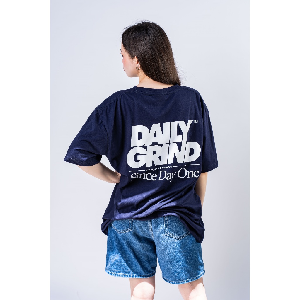 DAILY GRIND CENTRAL TSHIRT NAVY BLUE | Shopee Philippines