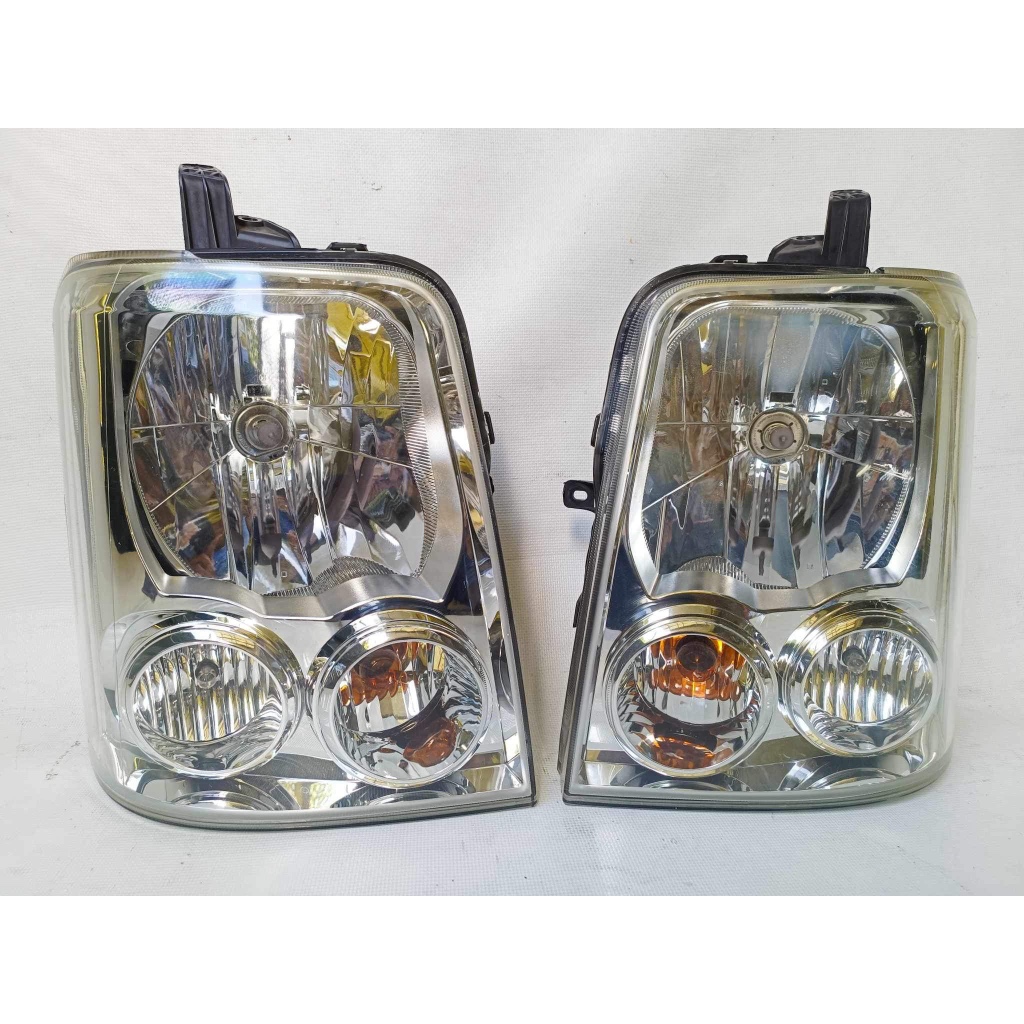Japan Surplus Suzuki DA64 Head Lights with Bulb | Shopee Philippines