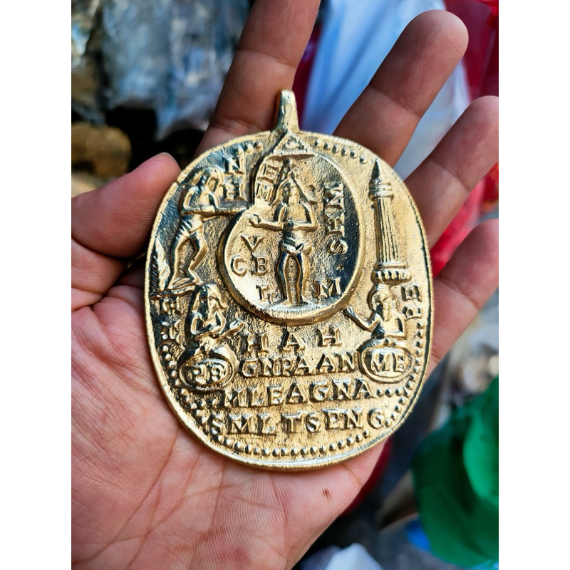 INFINITO DEUS BIG MEDALLION WITH ORACION | Shopee Philippines