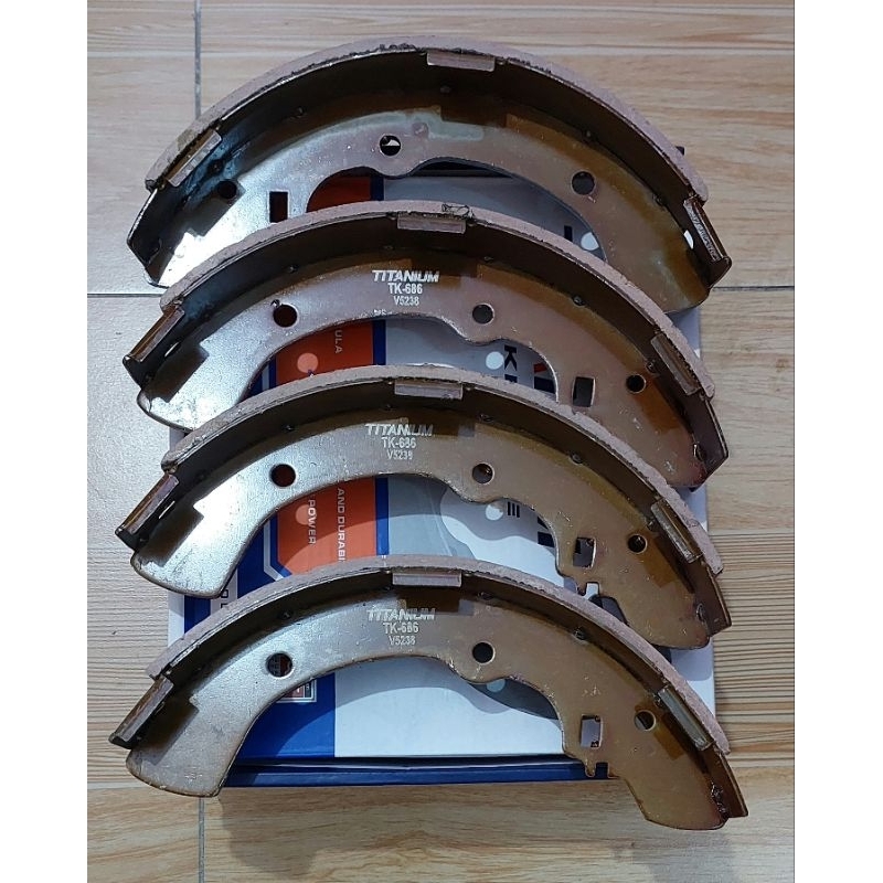 SPK/TK-686 BRAKE SHOE ASSEMBLY MITSUBISHI DELICA TITANIUM/ NUVO ...