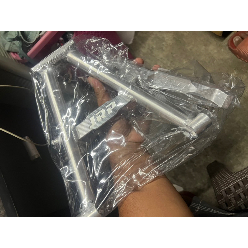 JRP CENTER STAND SIDE STAND RAIDER CARB / RAIDER FI | Shopee Philippines