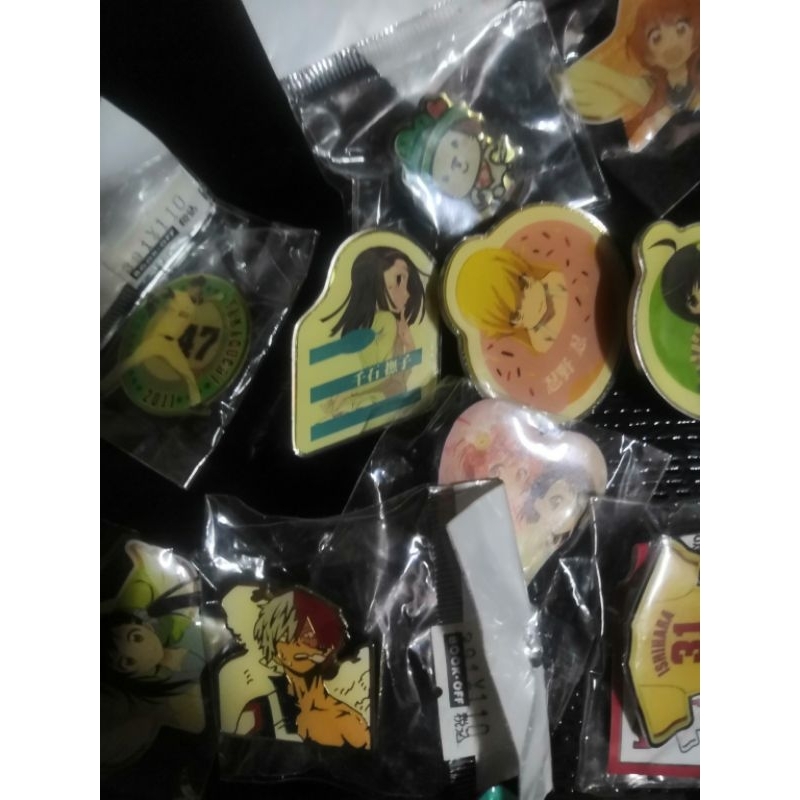Assorted Anime/Other Characters Metal Pin | Shopee Philippines