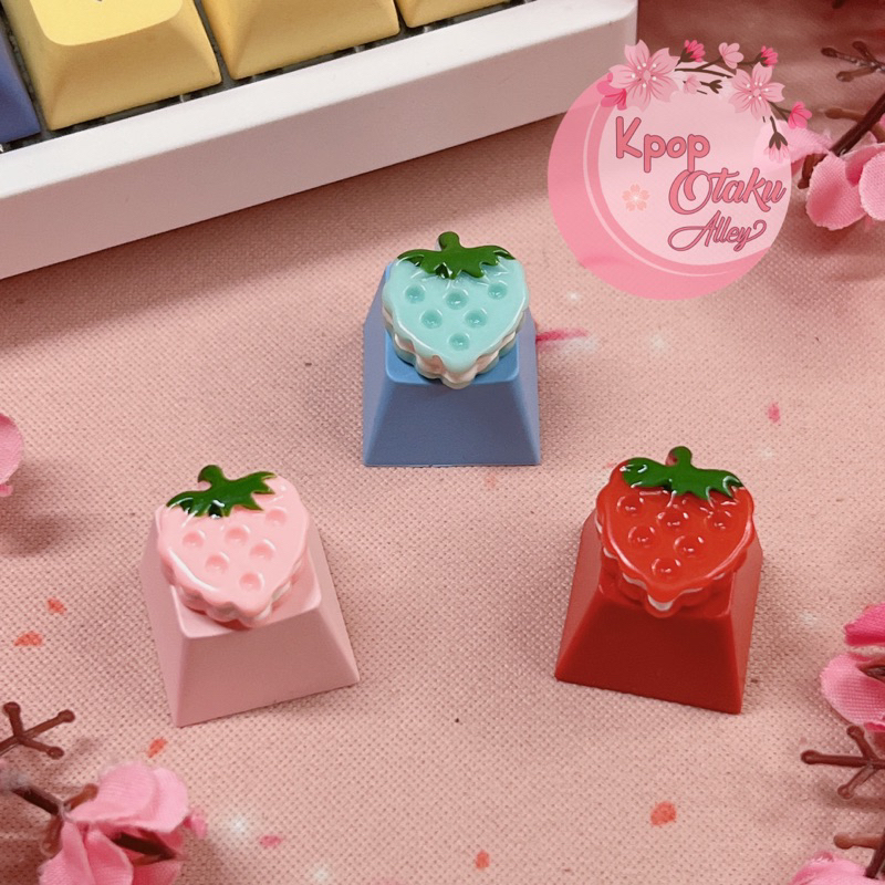 Strawberry Biscuit Artisan Keycaps | Kpop Otaku Alley Keycaps | Shopee ...