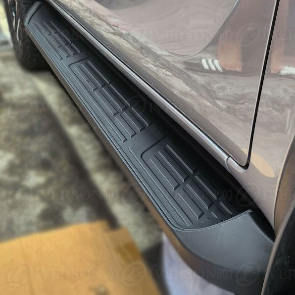 Thailand Black Stepboard Running Board for Toyota Fortuner 2016 to 2023 ...
