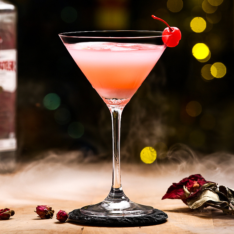 24K Martini Cup Cocktail Glass Triangle Cup Glass KP442 | Shopee ...