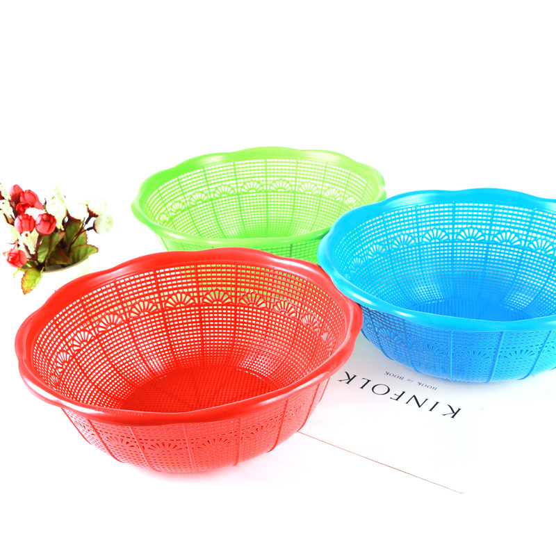Small basket plastic round small fruit drain basket dense eye kitchen ...